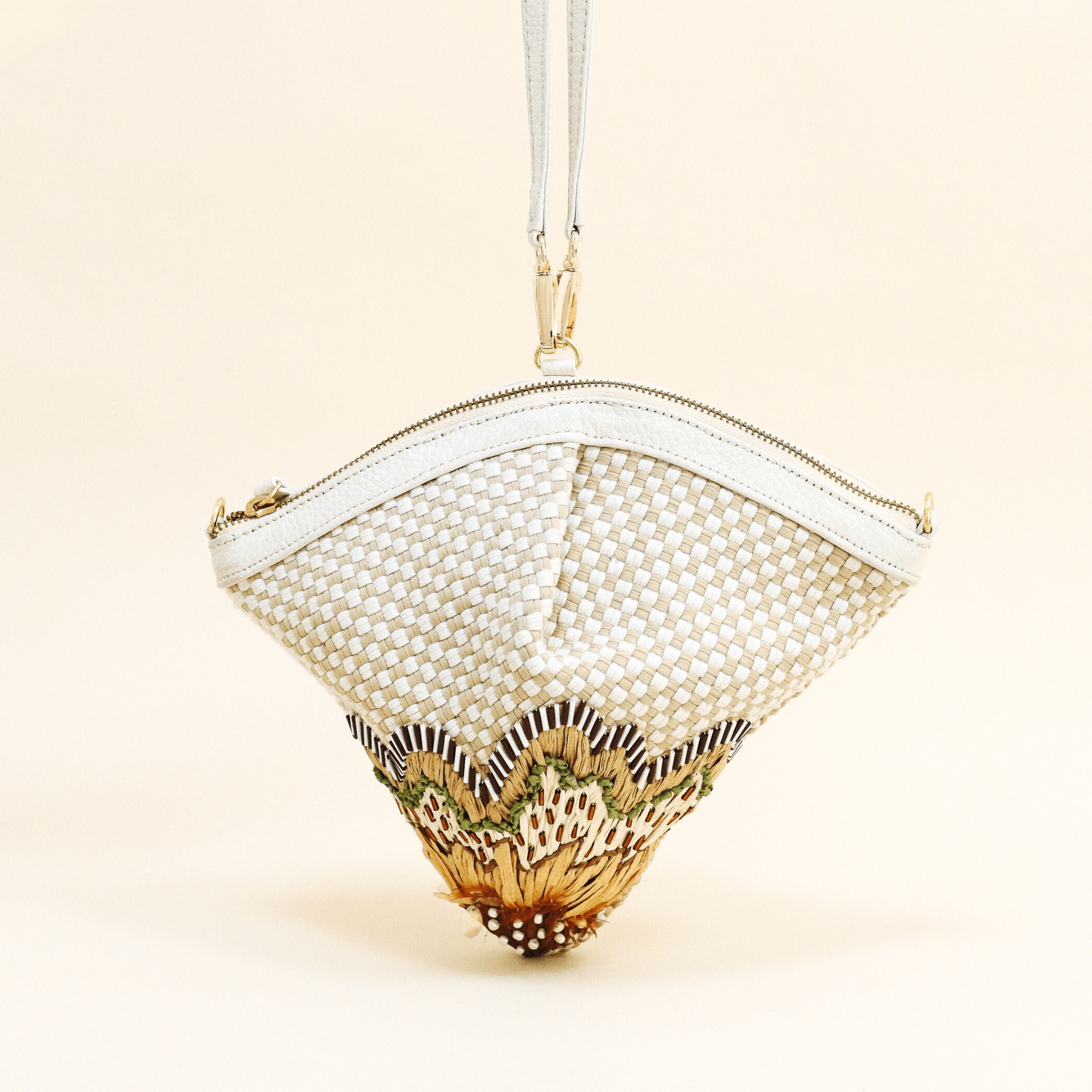 Benguet Petal Bag Beige