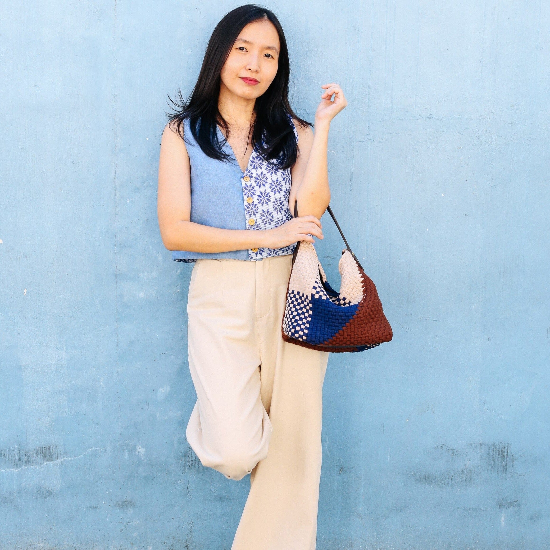 Buslo Diagonal Weave Brown & Navy