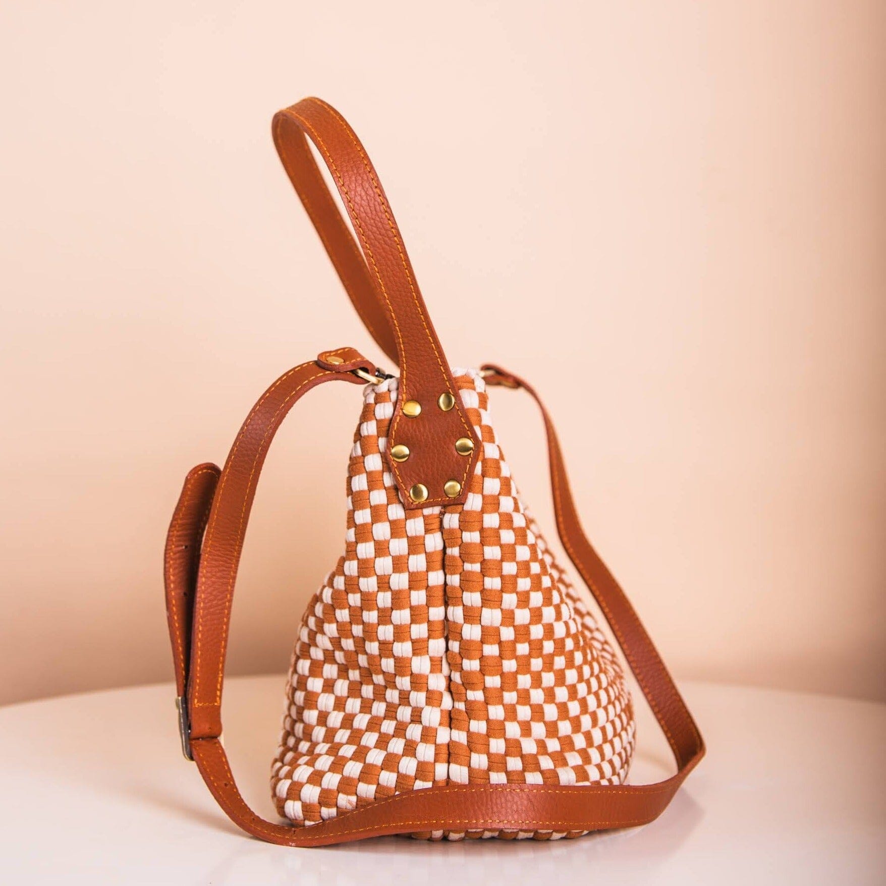 Buslo Mini Checkerboard Tan & Beige with Longer Handle
