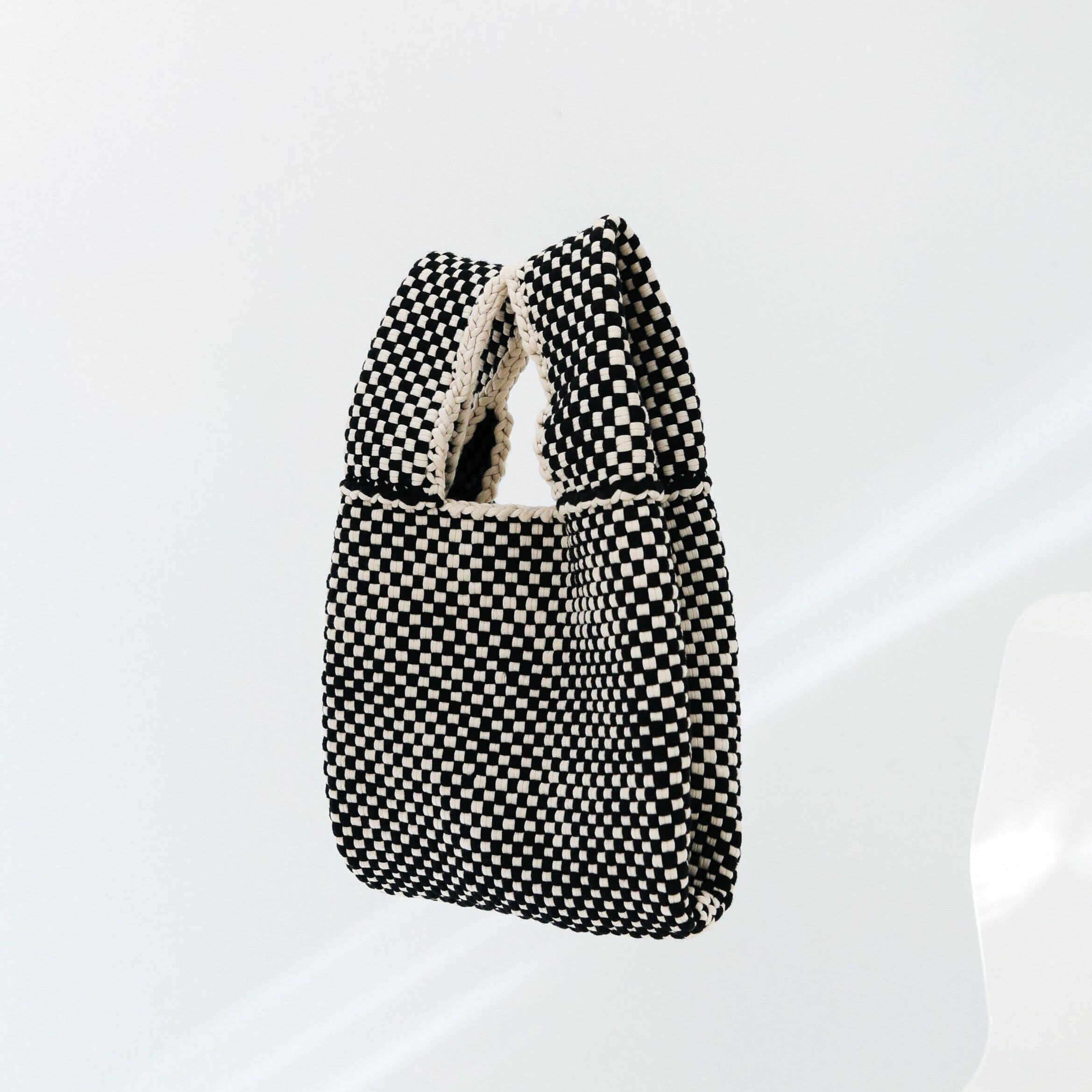 [R2R x OPPO] Loop Bag by Pam Quiñones