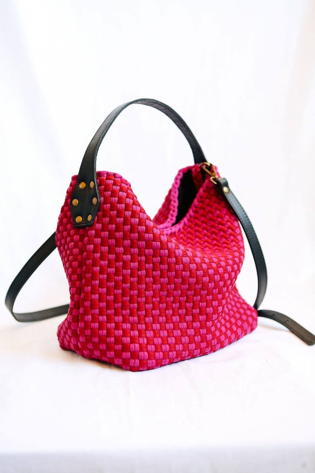 Buslo Mini Checkerboard Red & Fuchsia