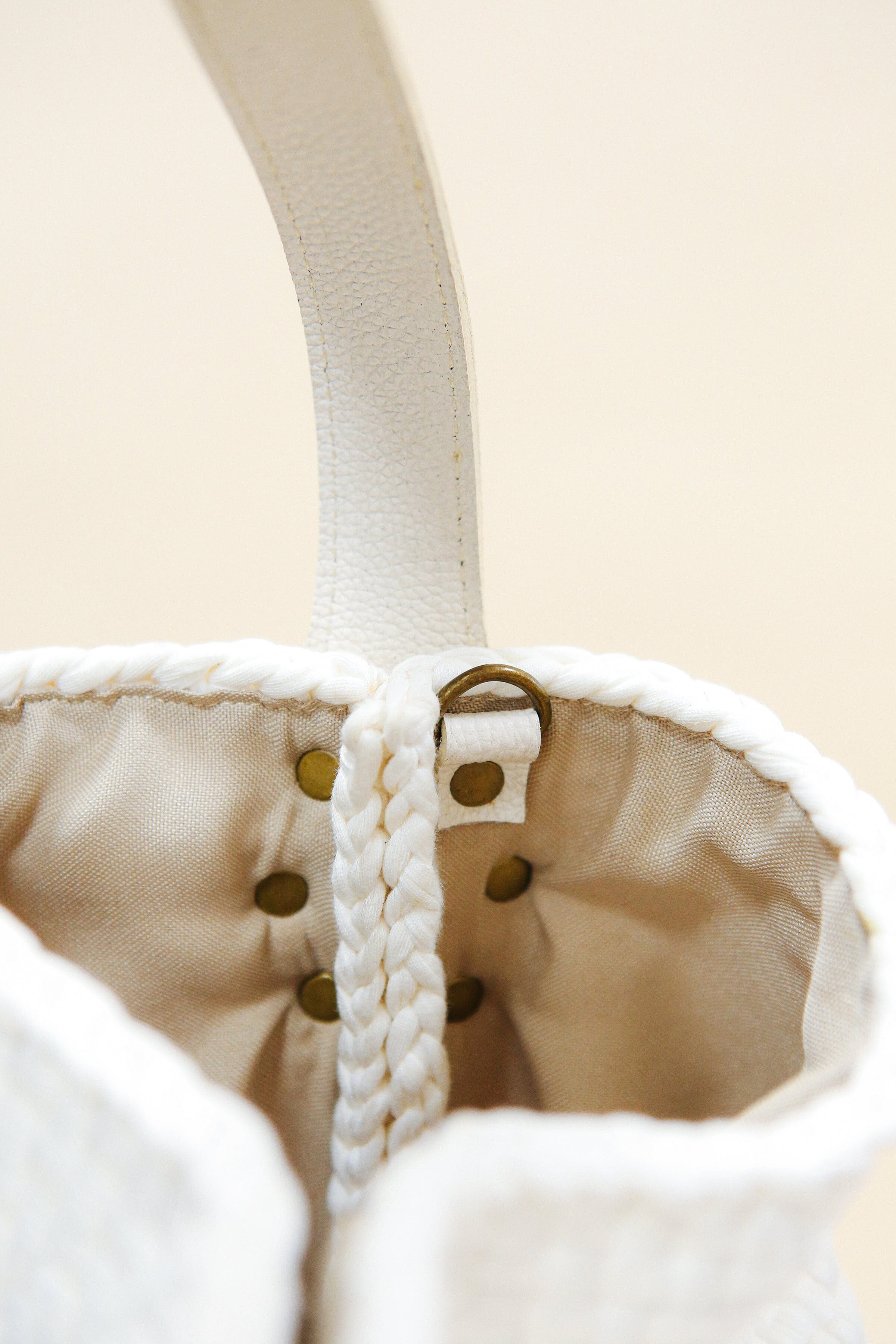 Buslo Monochrome Beige