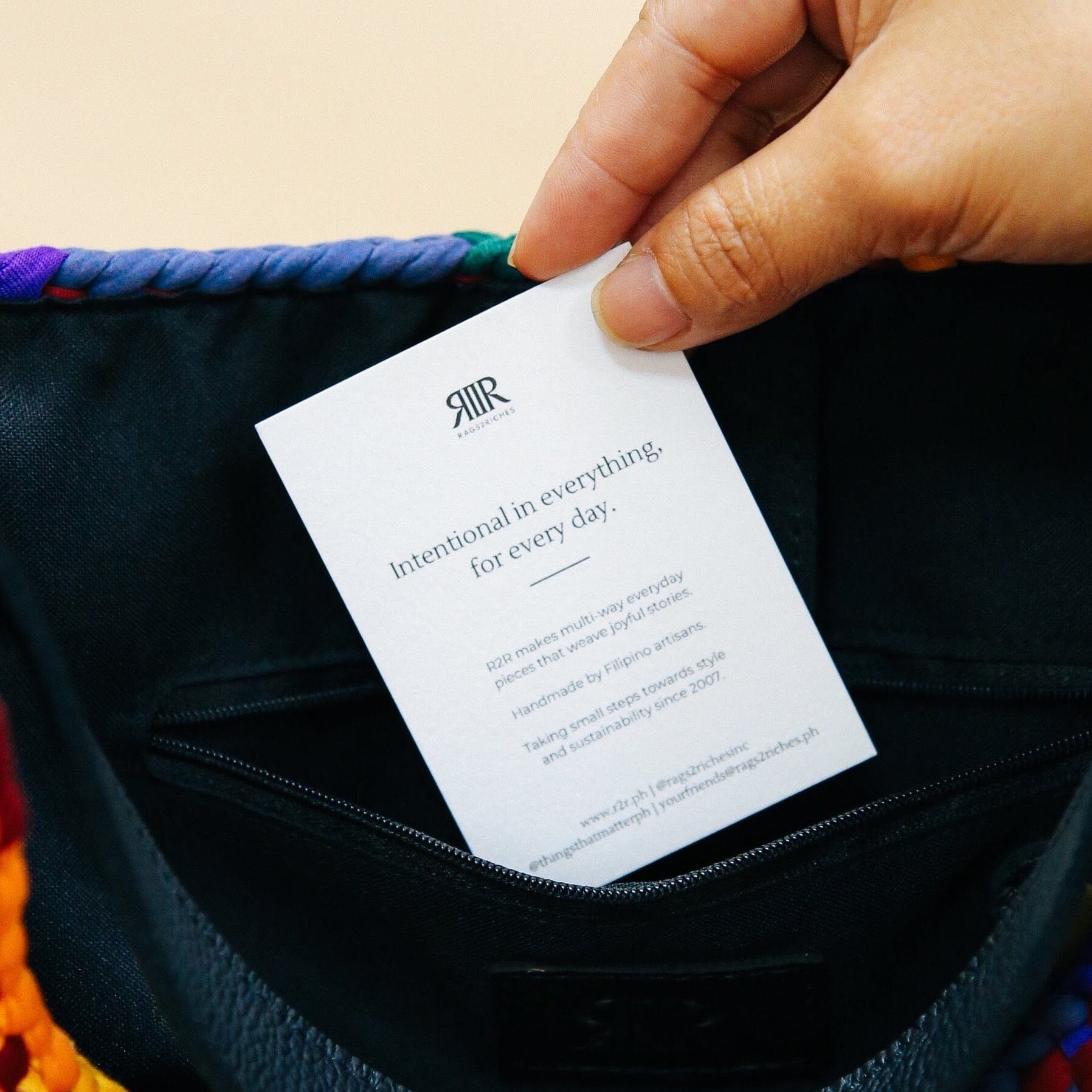 Buslo Monochrome Navy